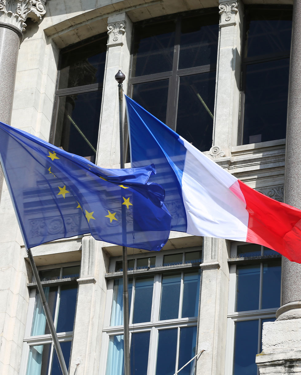 La nouvelle carte d’identité électronique française - IN Groupe